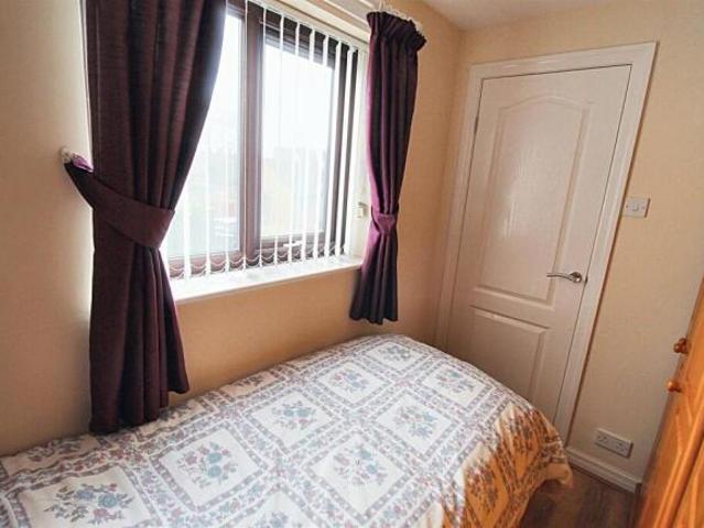 3 bedroom semi detached house for sale in Buttermere Drive, Dalton, Huddersfield, HD5 9EN, HD5
