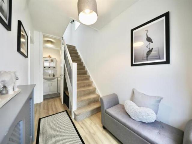 3 bedroom semi detached house for sale in Buttfield Road, Hessle, HU13