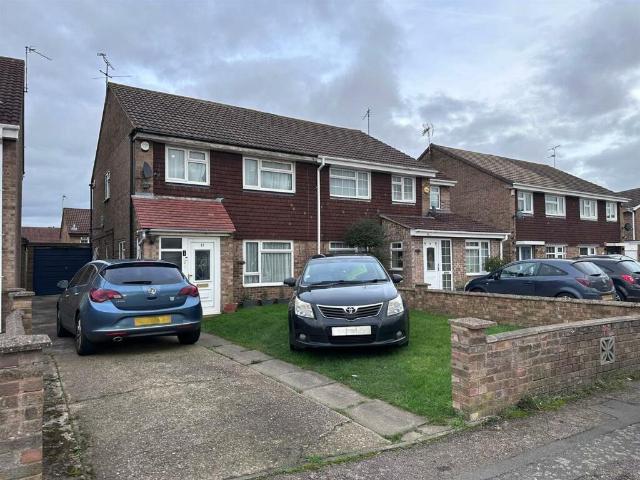 3 bedroom semi detached house for sale in Butler Close, Rushey Mead, Leicester, LE4