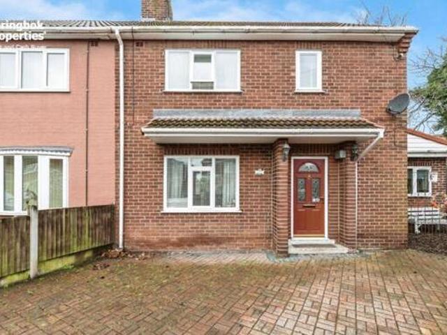 3 Bedroom Semi detached House For Sale In Byram, Knottingley