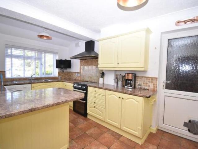 3 bedroom semi detached house for sale in Byron Road, Exeter, EX2