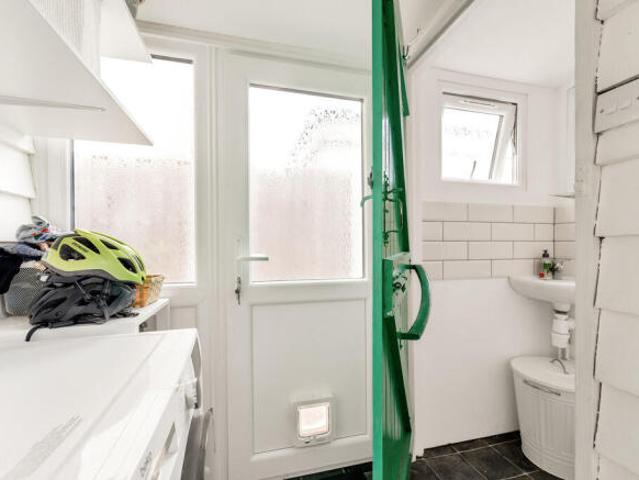 3 bedroom semi detached house for sale in Byron Square, Cambridge, CB2