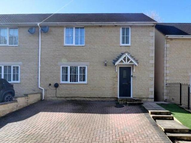 3 Bedroom Semi detached House For Sale In Cam