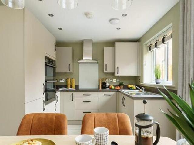 3 Bedroom Semi detached House For Sale In Cambourne, Cambridgeshire