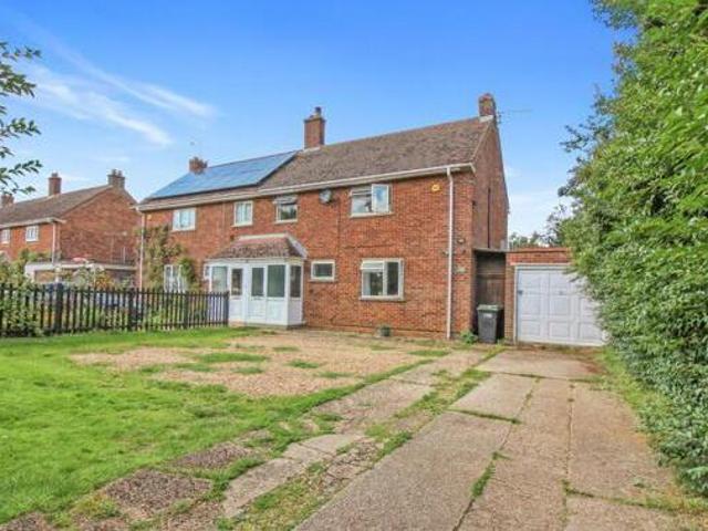 3 Bedroom Semi detached House For Sale In Campton, Shefford