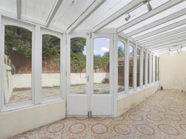 3 bedroom semi detached house for sale in Canterbury Avenue, Sidcup, DA15 9AZ, DA15