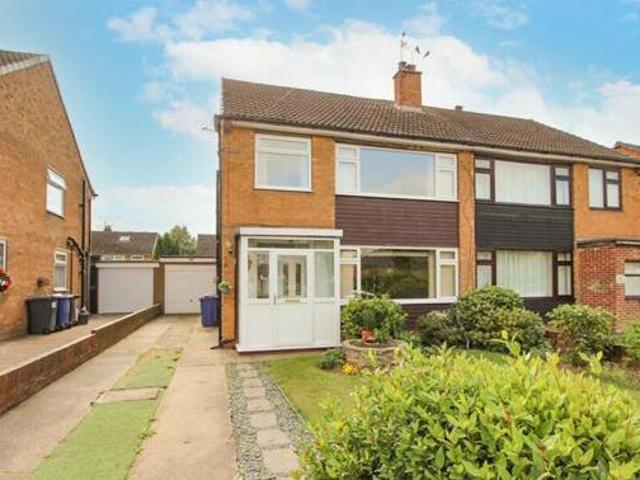 3 Bedroom Semi detached House For Sale In Cantley, Doncaster