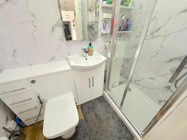 3 bedroom semi detached house for sale in Cannock Road, Fallings Park, Wolverhampton, WV10