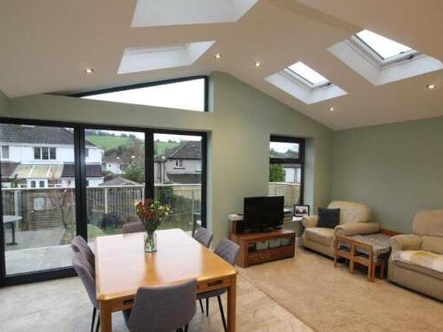 3 Bedroom Semi detached House For Sale In Calverley