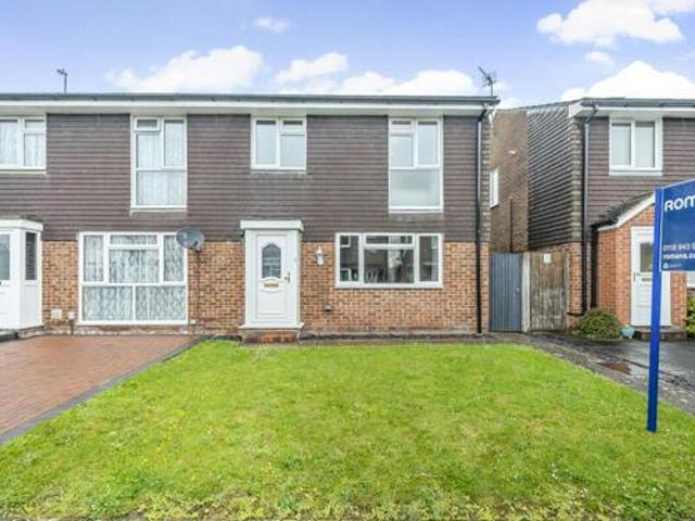 3 Bedroom Semi detached House For Sale In Calcot