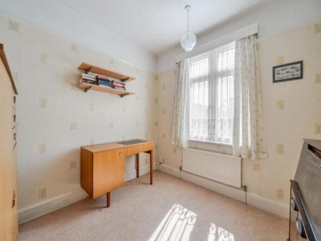 3 bedroom semi detached house for sale in Callander Road, London, SE6