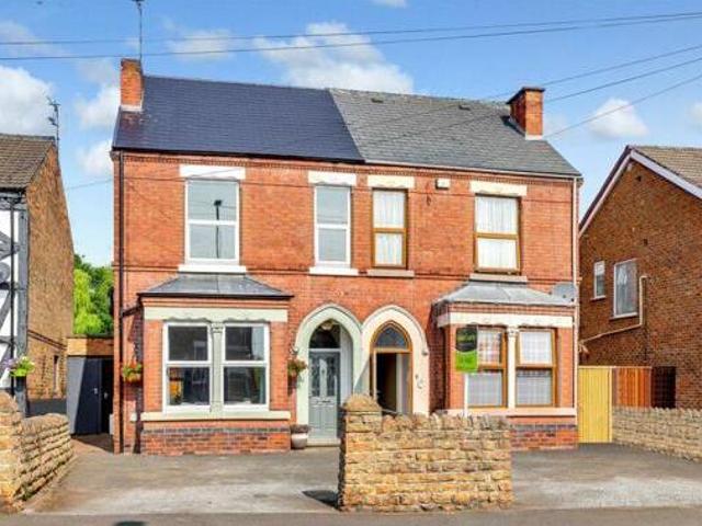 3 Bedroom Semi detached House For Sale In Carlton, Nottinghamshire
