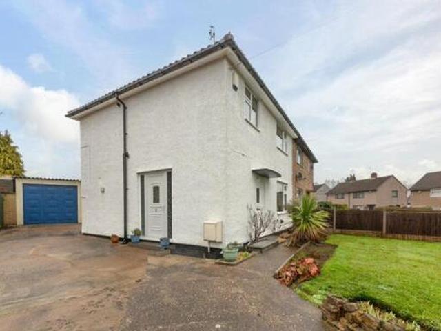 3 Bedroom Semi detached House For Sale In Carlton in lindrick, Worksop