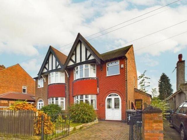 3 Bedroom Semi detached House For Sale In Carlton