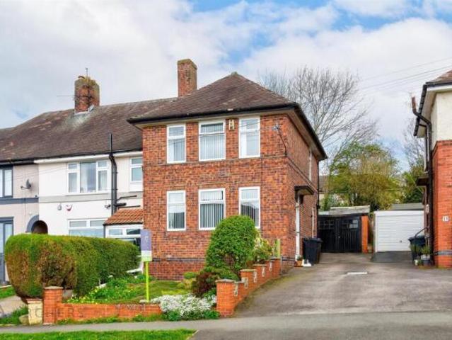 3 bedroom town house for sale in Carrill Road, Foxhill, Sheffield, S6