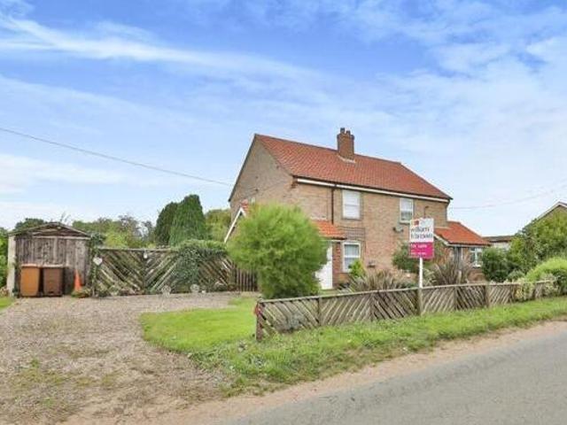 3 Bedroom Semi detached House For Sale In Caston