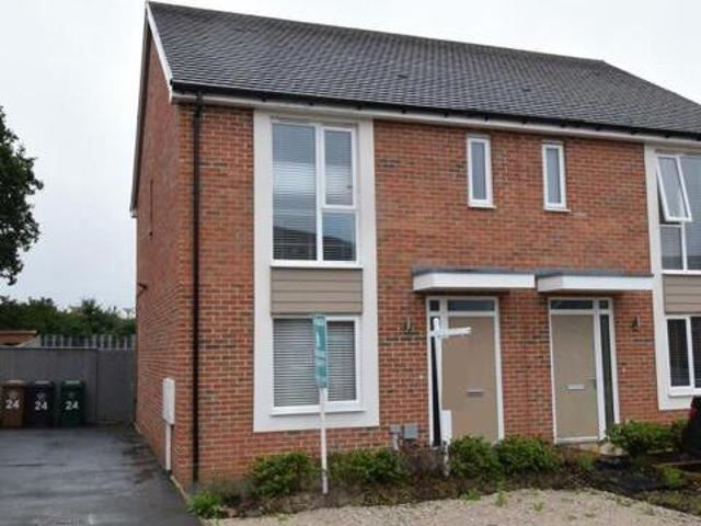 3 Bedroom Semi detached House For Sale In Castle Gresley