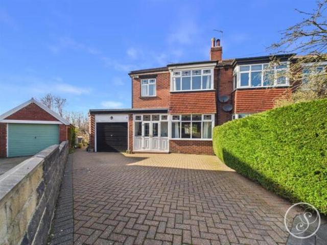 3 bedroom semi detached house for sale in Castle View, Leeds, LS17