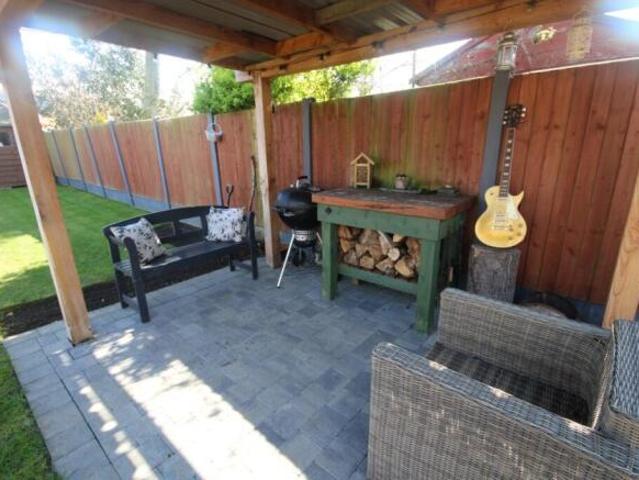 3 bedroom semi detached house for sale in Cedar grove, Hoole, CH2