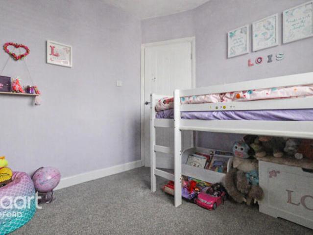 3 bedroom semi detached house for sale in Cedar Road, Bedford, MK42