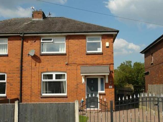 3 Bedroom Semi detached House For Sale In Chadderton, Oldham