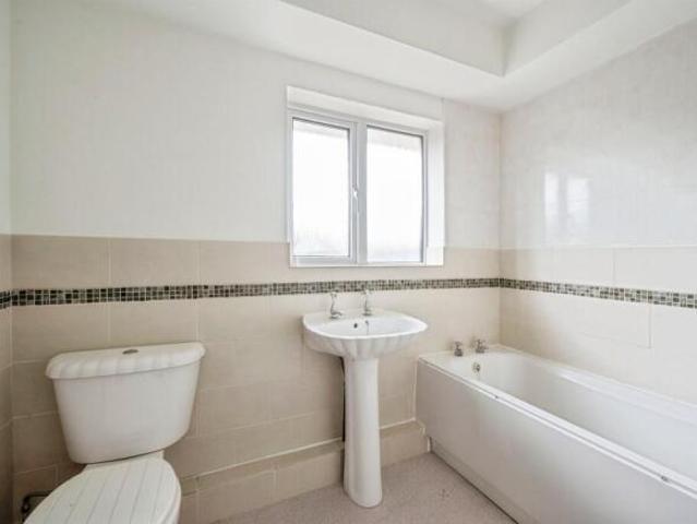3 bedroom semi detached house for sale in Chalmers Drive, Clay Lane, Doncaster, DN2