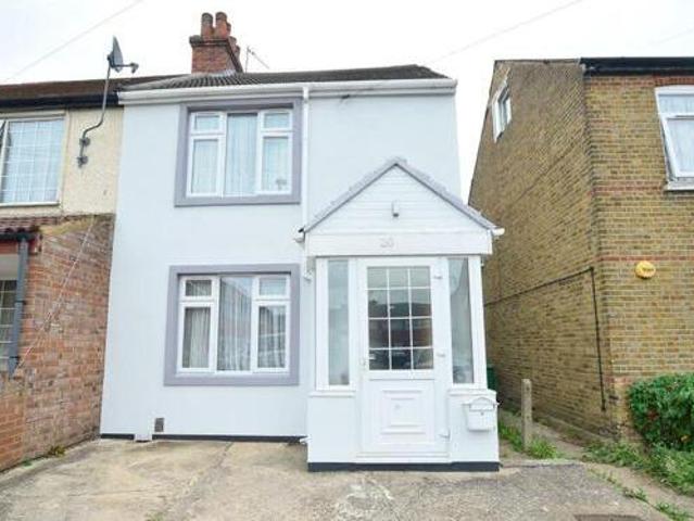 3 Bedroom Semi detached House For Sale In Chalvey