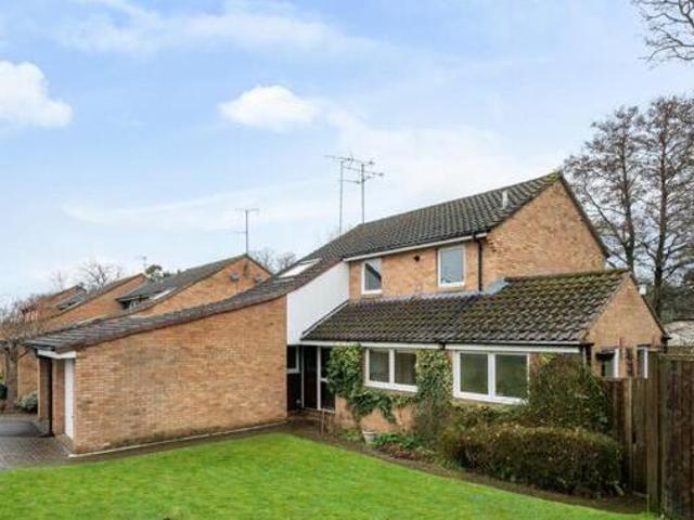 3 Bedroom Semi detached House For Sale In Charlton Park, Cheltenham