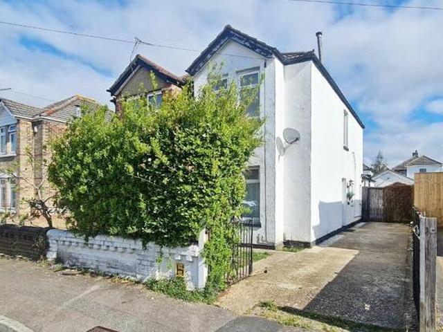 3 Bedroom Semi detached House For Sale In Charminster, Bournemouth