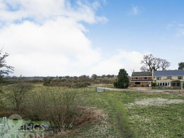 3 Bedroom Semi detached House For Sale In Chedgrave