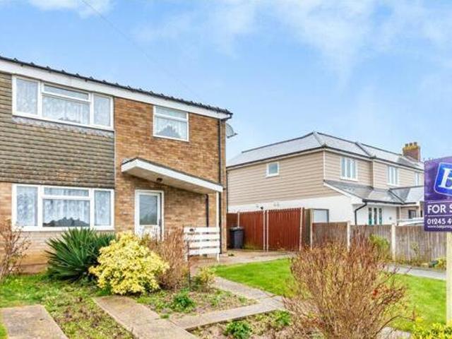3 Bedroom Semi detached House For Sale In Chelmsford, Essex