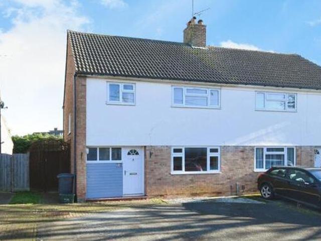 3 Bedroom Semi detached House For Sale In Chelmsford, Essex