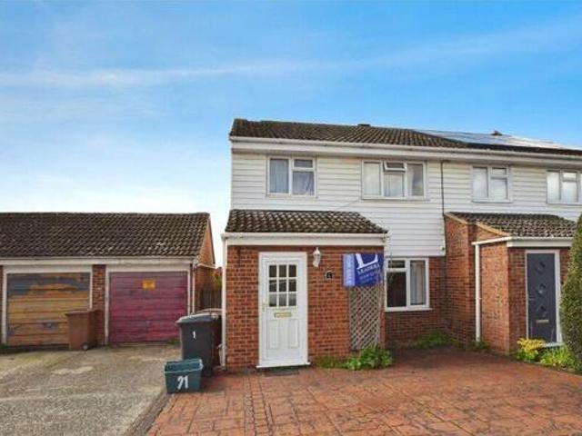 3 Bedroom Semi detached House For Sale In Chelmsford