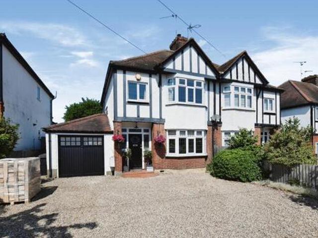3 Bedroom Semi detached House For Sale In Chelmsford