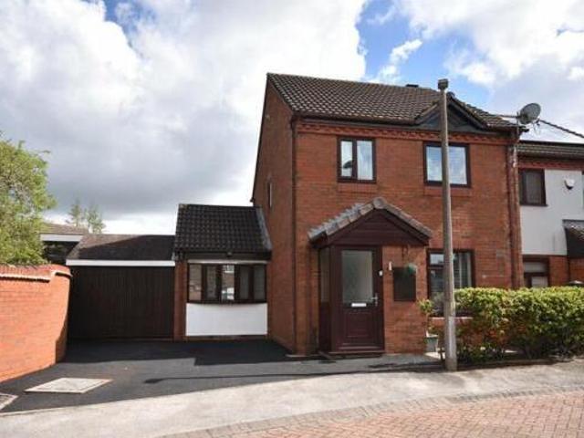 3 Bedroom Semi detached House For Sale In Chelmsley Wood, Birmingham