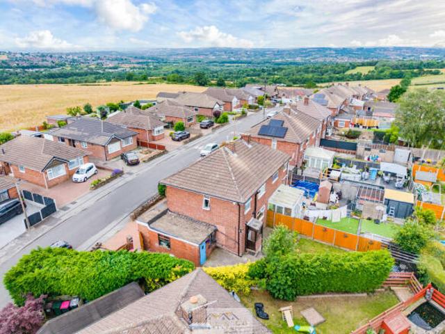 3 bedroom semi detached house for sale in Cherry Tree Road, Wales, Sheffield, S26