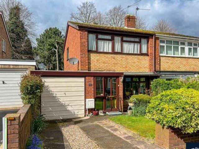 3 Bedroom Semi detached House For Sale In Cheslyn Hay