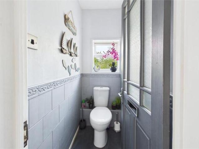 3 bedroom semi detached house for sale in Chestnut Avenue, Swindon, Wiltshire, SN2
