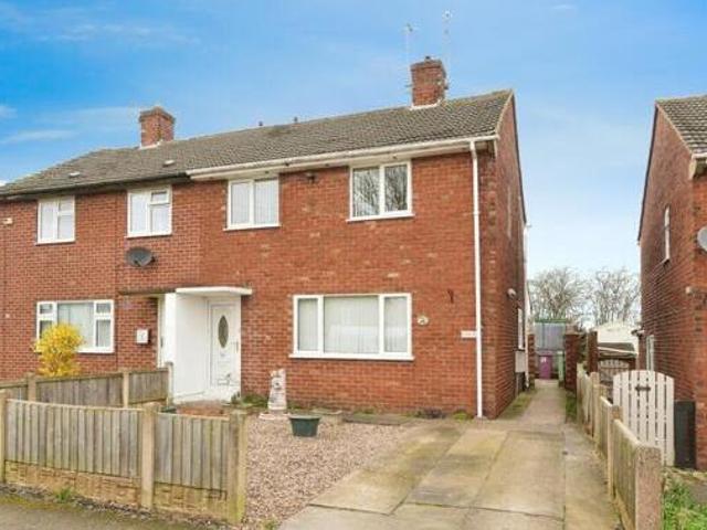3 Bedroom Semi detached House For Sale In Chesterfield