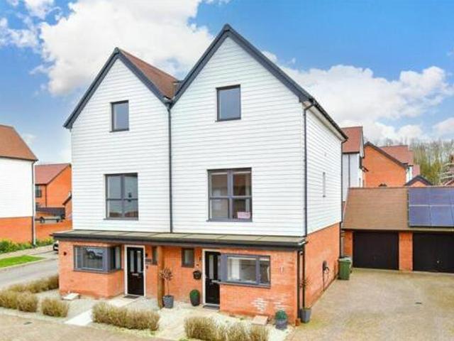 3 Bedroom Semi detached House For Sale In Chilmington Green, Ashford