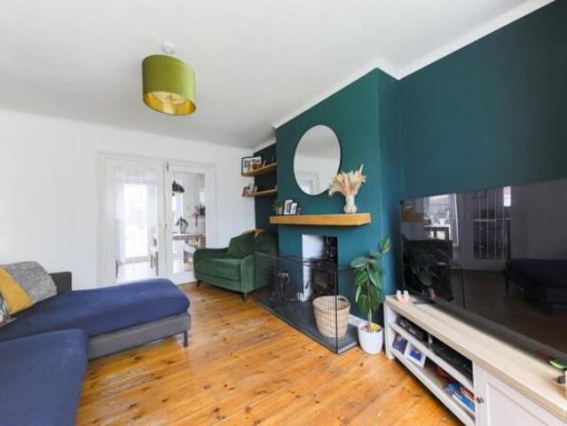 3 bedroom semi detached house for sale in Chiltern Drive, West Moor, NE12