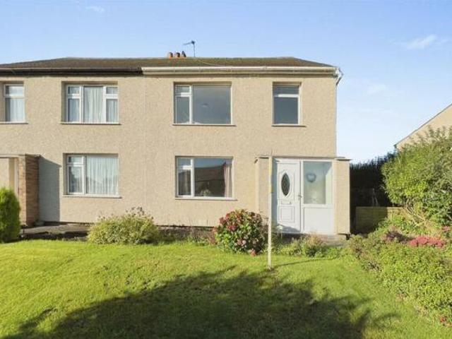 3 Bedroom Semi detached House For Sale In Chipping