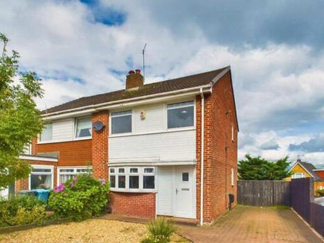3 Bedroom Semi detached House For Sale In Chryston