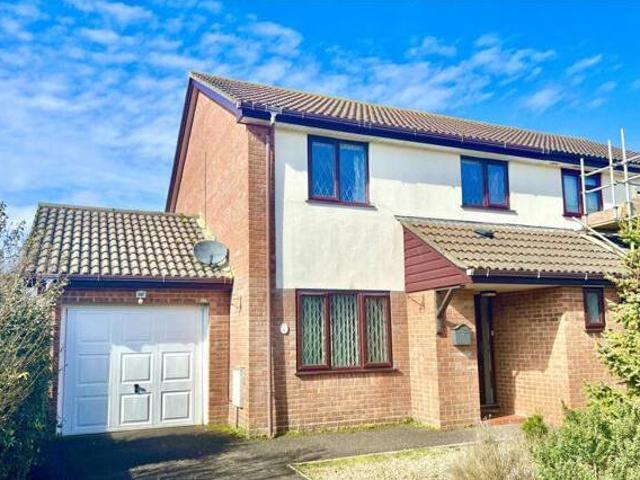 3 Bedroom Semi detached House For Sale In Christchurch, Dorset