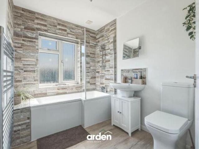 3 bedroom semi detached house for sale in Christine Avenue, Rushwick, WR2