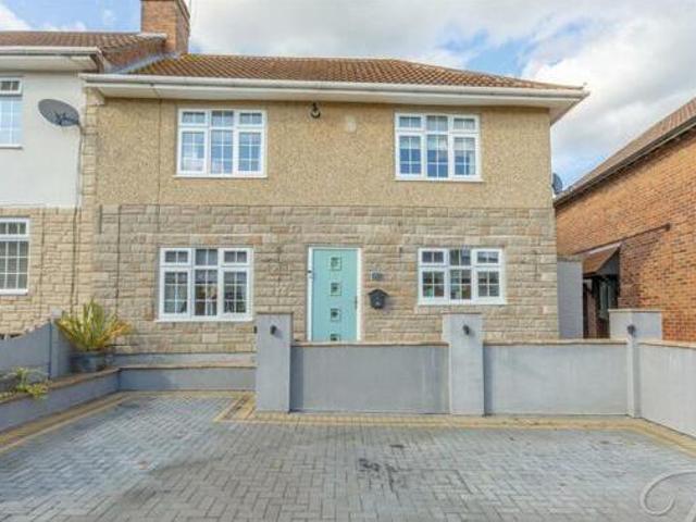 3 Bedroom Semi detached House For Sale In Church Warsop