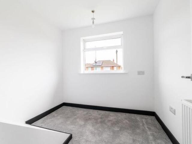 3 bedroom semi detached house for sale in Cinderhill Road, Nottingham, NG6