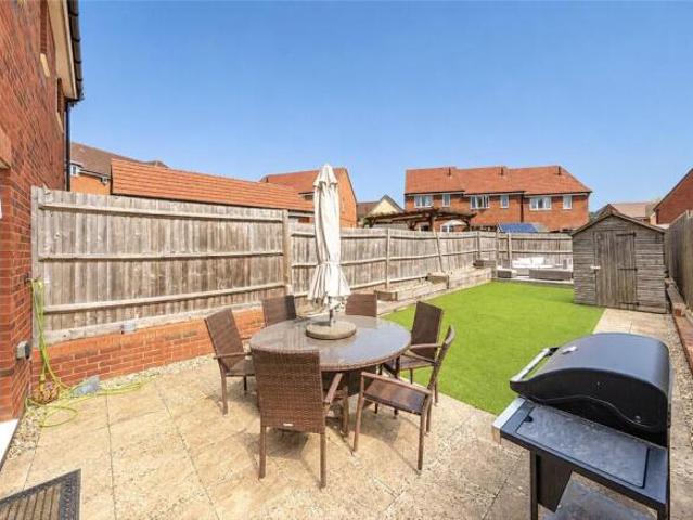 3 bedroom semi detached house for sale in Conager Close, Nursling, Southampton, Hampshire, SO16