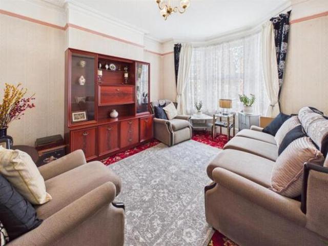 3 bedroom semi detached house for sale in Conduit Street, Gloucester, GL1