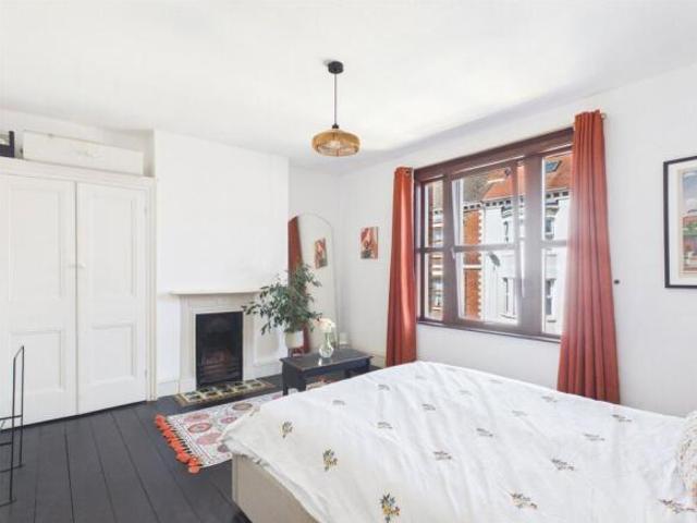 3 bedroom semi detached house for sale in Conduit Street, Gloucester, Gloucestershire, GL1